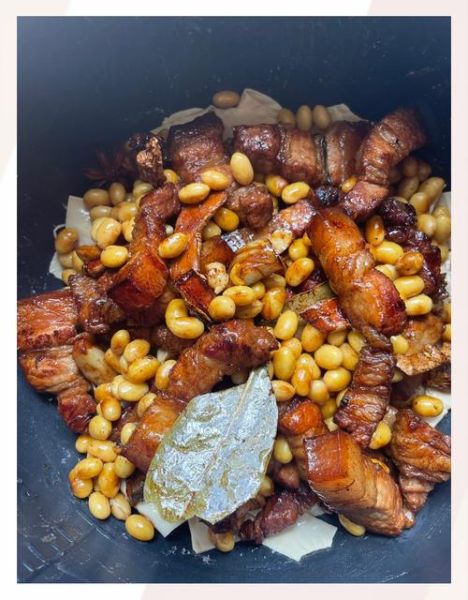 五花肉炖黄豆芽怎么做_五花肉炖黄豆芽的家常做法-第2张图片-山城妙识