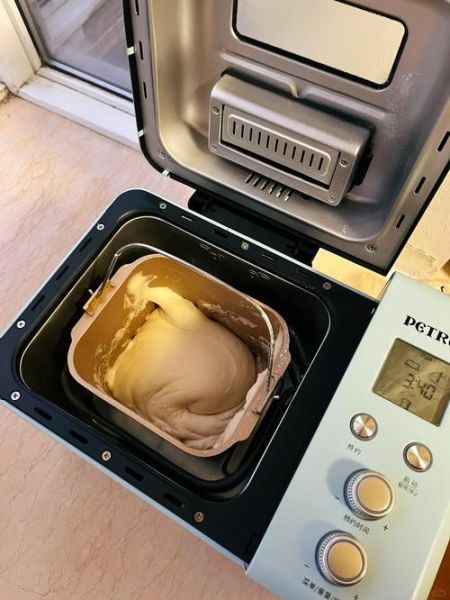 面包机做馒头详细步骤_面包机蒸馒头怎么和面-第1张图片-山城妙识