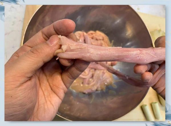猪小肠怎么洗才干净_猪小肠清洗步骤-第2张图片-山城妙识