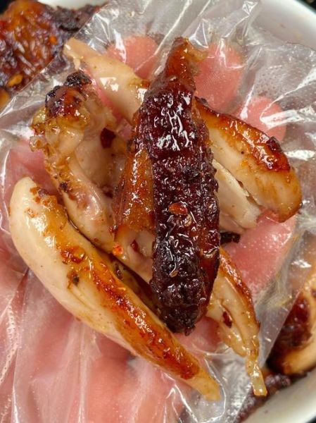 烧烤鸡翅怎么腌制才入味_烧烤鸡翅的做法教程-第1张图片-山城妙识