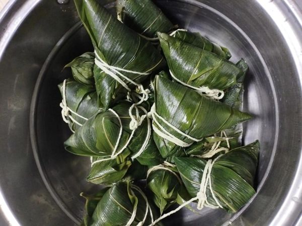 肉馅粽子怎么做最好吃_鲜肉粽子做法窍门-第2张图片-山城妙识