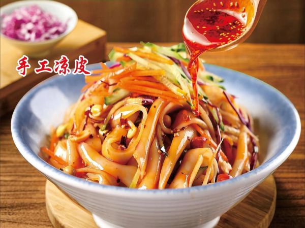 做凉皮加什么更筋道_凉皮筋道秘诀-第3张图片-山城妙识