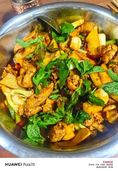 黄焖鸡怎么做_黄焖鸡家常做法-第2张图片-山城妙识