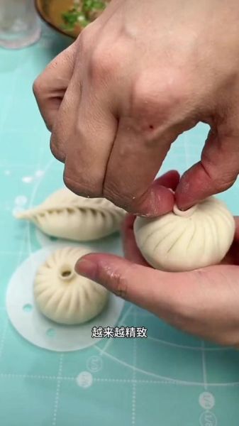 新手怎么捏包子_包子皮不破的秘诀-第2张图片-山城妙识