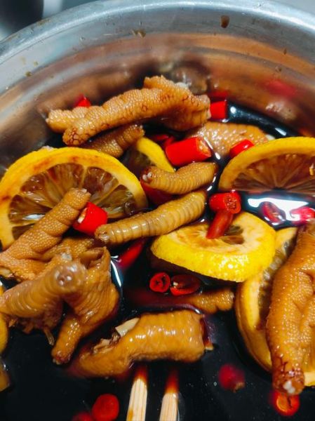 泡椒凤爪怎么做_家庭版泡椒凤爪做法-第3张图片-山城妙识