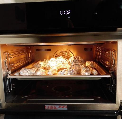 锡纸烤红薯怎么做_锡纸烤红薯要多久-第1张图片-山城妙识