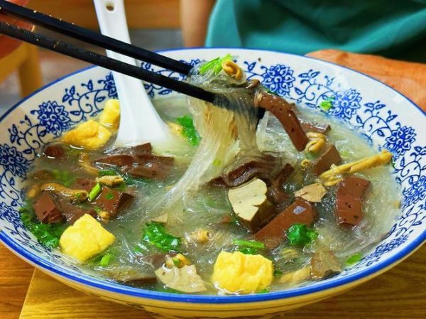 鸭血粉丝汤怎么做好吃_正宗鸭血粉丝汤配方-第3张图片-山城妙识