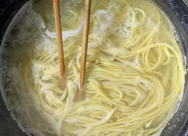 油炸辣椒面怎么做_油炸辣椒面配方比例-第3张图片-山城妙识 油炸辣椒面怎么做_油炸辣椒面配方比例-第3张图片-山城妙识