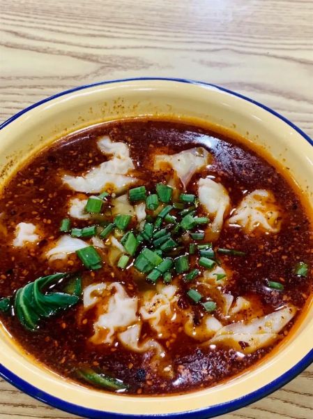 四川抄手汤料怎么调_正宗红油抄手汤底配方-第3张图片-山城妙识