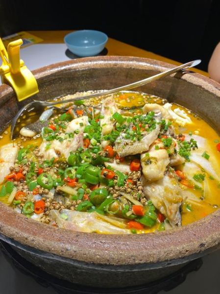 大胖头鱼怎么做好吃_大胖头鱼的家常做法-第3张图片-山城妙识