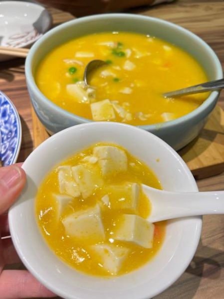 蟹黄豆腐怎么做才好吃_蟹黄豆腐的家常做法-第3张图片-山城妙识