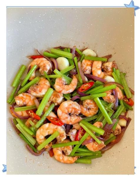 小虾仁炒什么好吃又简单_家常快手菜推荐-第3张图片-山城妙识