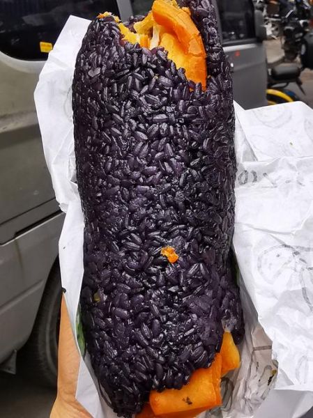 乌米饭团怎么做_乌米饭团热量高吗-第2张图片-山城妙识