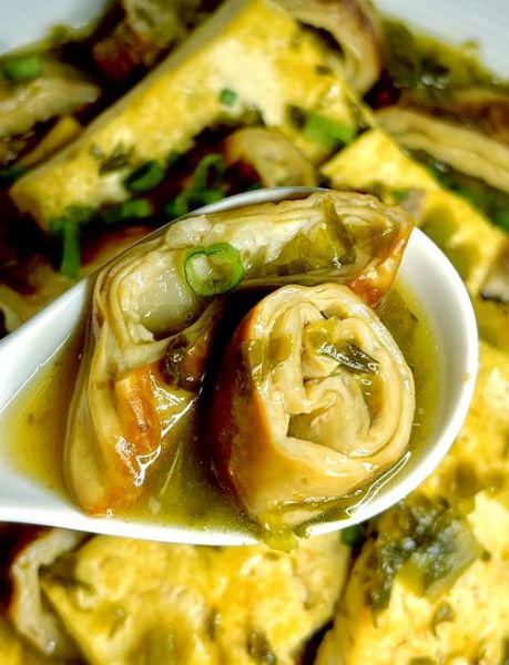 肥肠豆腐汤怎么做好吃_肥肠豆腐汤的家常做法-第1张图片-山城妙识