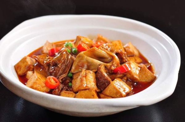 肥肠豆腐汤怎么做好吃_肥肠豆腐汤的家常做法-第3张图片-山城妙识