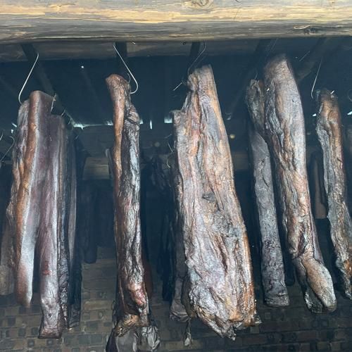 熏肉用什么熏最好吃_家庭熏肉选哪种木材-第1张图片-山城妙识