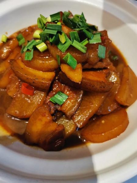 五花肉怎么炖烂_五花肉炖多久才软烂-第1张图片-山城妙识