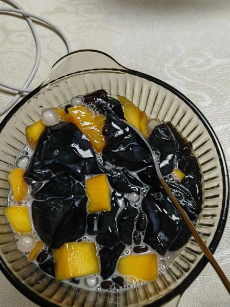 烧仙草怎么做_烧仙草做法视频教程-第3张图片-山城妙识