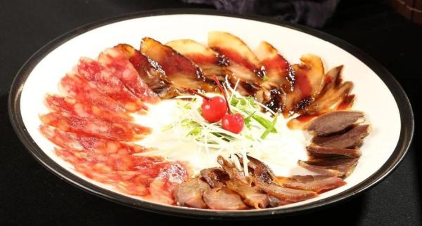 腊味合蒸怎么蒸才香_腊味合蒸升星技巧-第1张图片-山城妙识