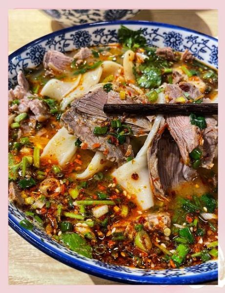 河南羊肉烩面加盟费用_河南羊肉烩面加盟哪家好-第2张图片-山城妙识