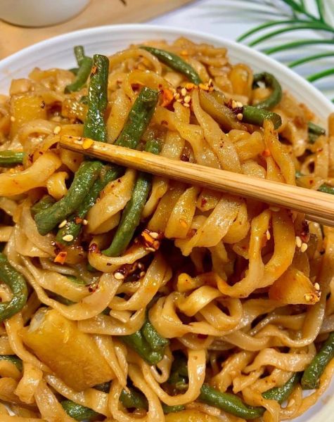 土豆焖面条怎么做_土豆焖面用挂面还是手擀面-第3张图片-山城妙识 土豆焖面条怎么做_土豆焖面用挂面还是手擀面-第3张图片-山城妙识