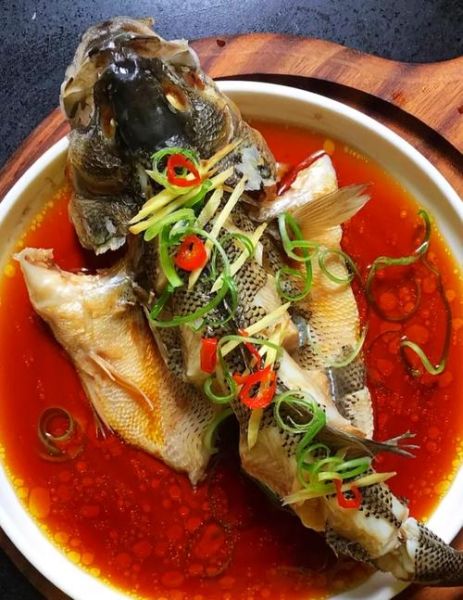 鲈鱼怎么清蒸才鲜嫩_清蒸鲈鱼要不要去鳞-第3张图片-山城妙识 鲈鱼怎么清蒸才鲜嫩_清蒸鲈鱼要不要去鳞-第3张图片-山城妙识