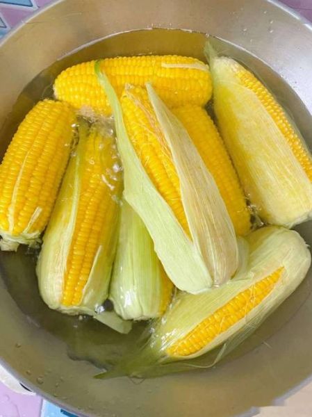 玉米煮多少分钟就可以吃了_甜糯玉米煮多久才熟-第1张图片-山城妙识 玉米煮多少分钟就可以吃了_甜糯玉米煮多久才熟-第1张图片-山城妙识
