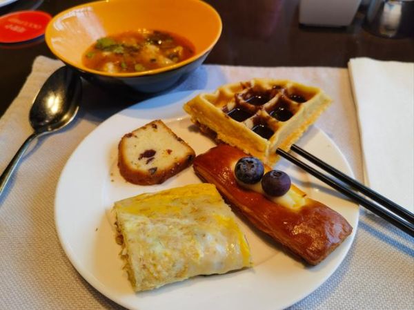 酒店20元自助早餐吃什么_值不值-第2张图片-山城妙识