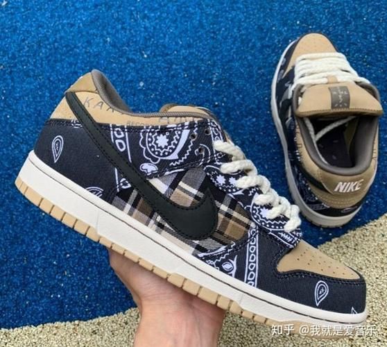 腰果花真假对比_如何一眼识别腰果花真伪-第2张图片-山城妙识