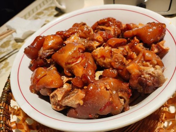 酸猪脚怎么做_酸猪脚最正宗的做法-第3张图片-山城妙识 酸猪脚怎么做_酸猪脚最正宗的做法-第3张图片-山城妙识