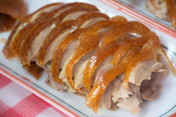 果木炭烤鸭腌制秘方_如何做出皮脆肉嫩-第2张图片-山城妙识