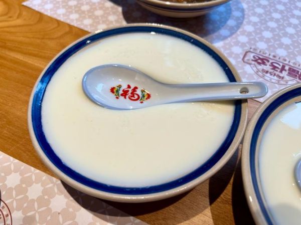 姜撞奶的功效与禁忌_感冒能吃吗-第3张图片-山城妙识