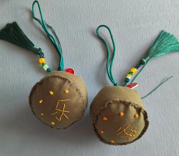 香囊怎么做_手工香囊制作步骤-第3张图片-山城妙识 香囊怎么做_手工香囊制作步骤-第3张图片-山城妙识