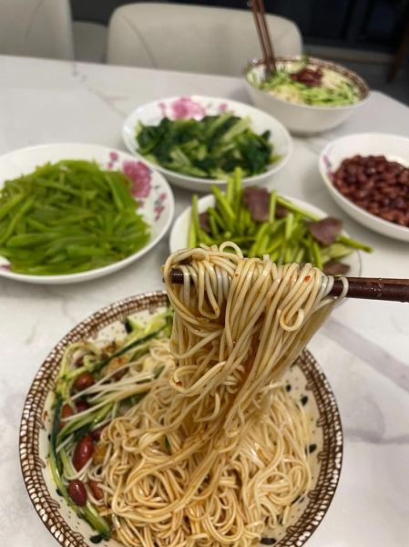 冷面怎么做好吃_家庭版冷面做法大全-第3张图片-山城妙识 冷面怎么做好吃_家庭版冷面做法大全-第3张图片-山城妙识