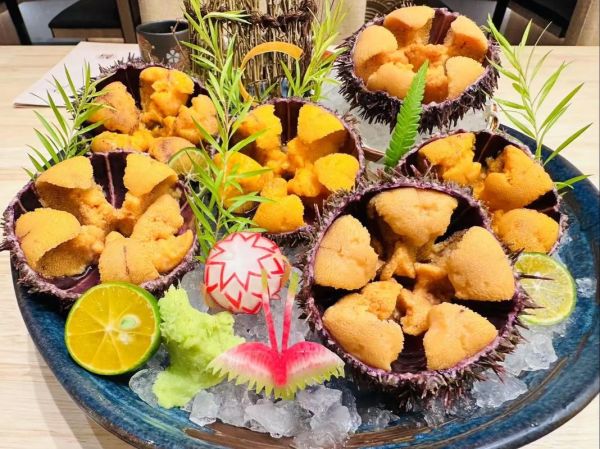 海胆图片怎么吃_海胆刺身处理步骤-第3张图片-山城妙识