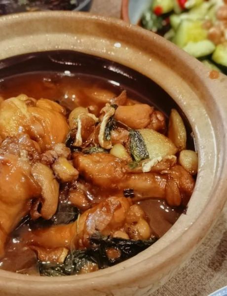 正宗三杯鸡怎么做_三杯鸡需要哪些调料-第2张图片-山城妙识 正宗三杯鸡怎么做_三杯鸡需要哪些调料-第2张图片-山城妙识