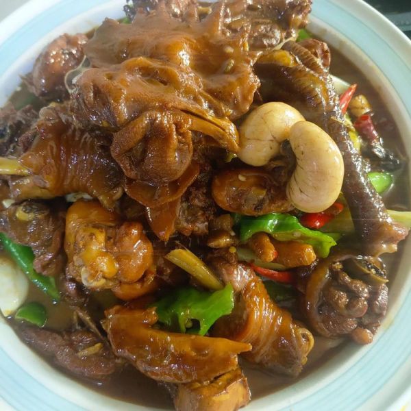 地锅鸡怎么烧好吃_地锅鸡最正宗的做法-第1张图片-山城妙识 地锅鸡怎么烧好吃_地锅鸡最正宗的做法-第1张图片-山城妙识