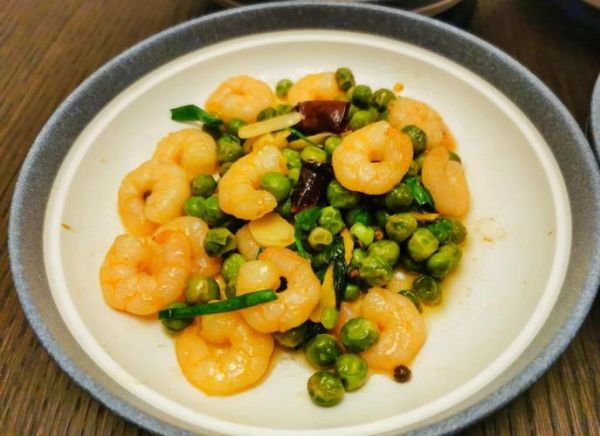 虾仁炒青豆怎么做_虾仁炒青豆怎么炒才嫩-第1张图片-山城妙识