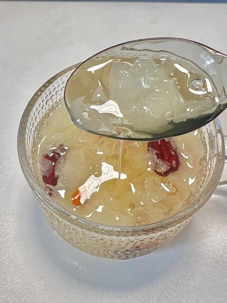 银耳羹怎么做最好吃_银耳羹怎么做才粘稠-第1张图片-山城妙识 银耳羹怎么做最好吃_银耳羹怎么做才粘稠-第1张图片-山城妙识