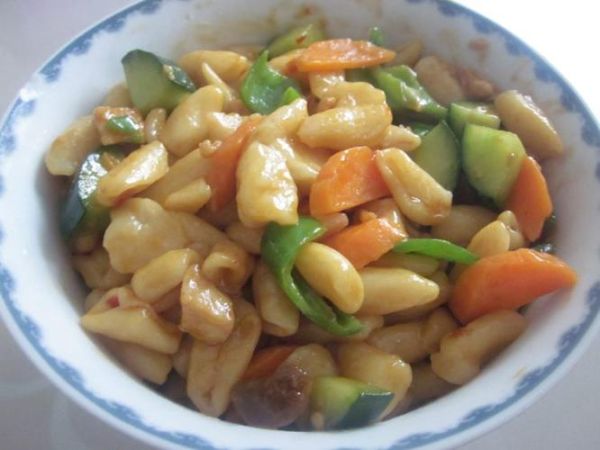 炒猫耳朵怎么做_猫耳朵面片怎么炒才好吃-第3张图片-山城妙识