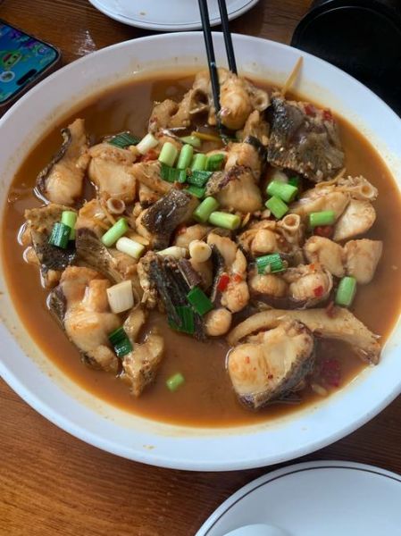 清炖鱼怎么做才好吃_家常清炖鱼的做法大全-第2张图片-山城妙识 清炖鱼怎么做才好吃_家常清炖鱼的做法大全-第2张图片-山城妙识