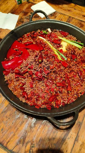 四川美食有哪些_四川火锅为什么辣而不燥-第2张图片-山城妙识