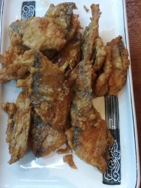 油炸刀鱼怎么做_油炸刀鱼外酥里嫩技巧-第3张图片-山城妙识