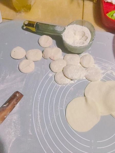 饺子皮怎么做好吃_饺子皮还能做什么-第3张图片-山城妙识 饺子皮怎么做好吃_饺子皮还能做什么-第3张图片-山城妙识