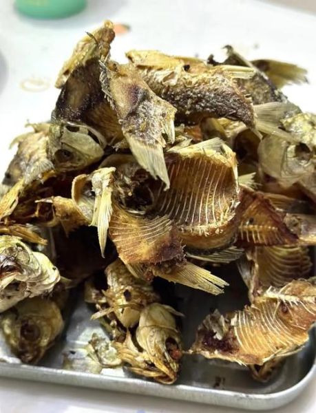 糟鱼怎么把鱼刺弄酥_鱼刺酥烂不扎人技巧-第1张图片-山城妙识 糟鱼怎么把鱼刺弄酥_鱼刺酥烂不扎人技巧-第1张图片-山城妙识