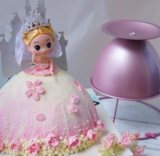 芭比公主蛋糕怎么做_适合几岁孩子-第1张图片-山城妙识 芭比公主蛋糕怎么做_适合几岁孩子-第1张图片-山城妙识