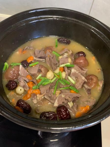 猪心炖汤的做法大全_猪心炖汤怎么做好吃-第1张图片-山城妙识