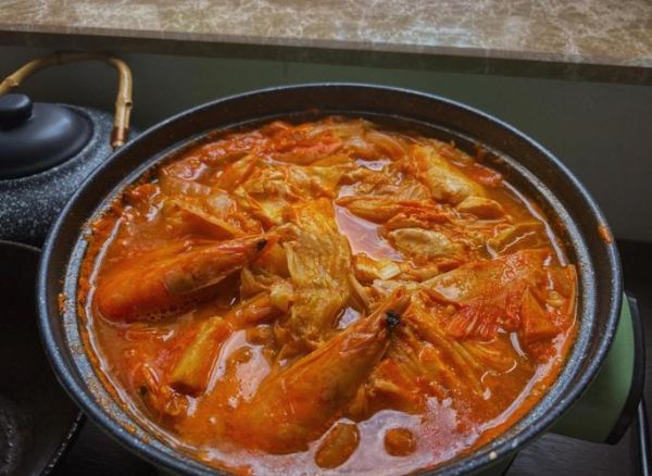 豆腐泡菜汤怎么做_正宗韩式豆腐泡菜汤做法-第1张图片-山城妙识