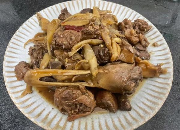 焖鸭的做法_最正宗的做法-第3张图片-山城妙识