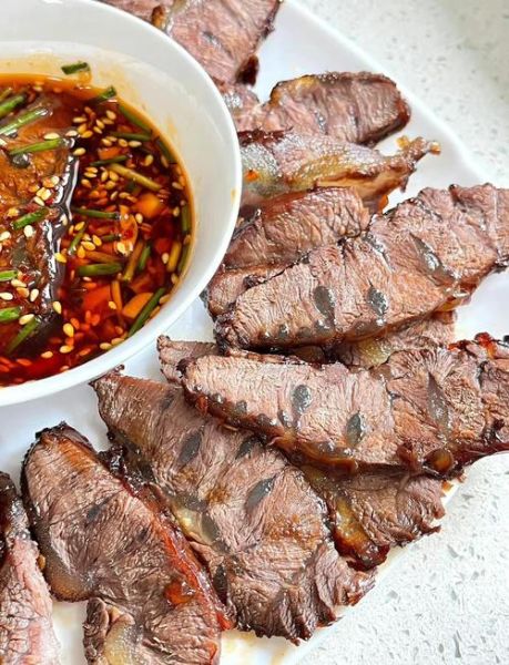 牛腱子肉怎么烧好吃_牛腱子肉红烧还是清炖-第1张图片-山城妙识 牛腱子肉怎么烧好吃_牛腱子肉红烧还是清炖-第1张图片-山城妙识